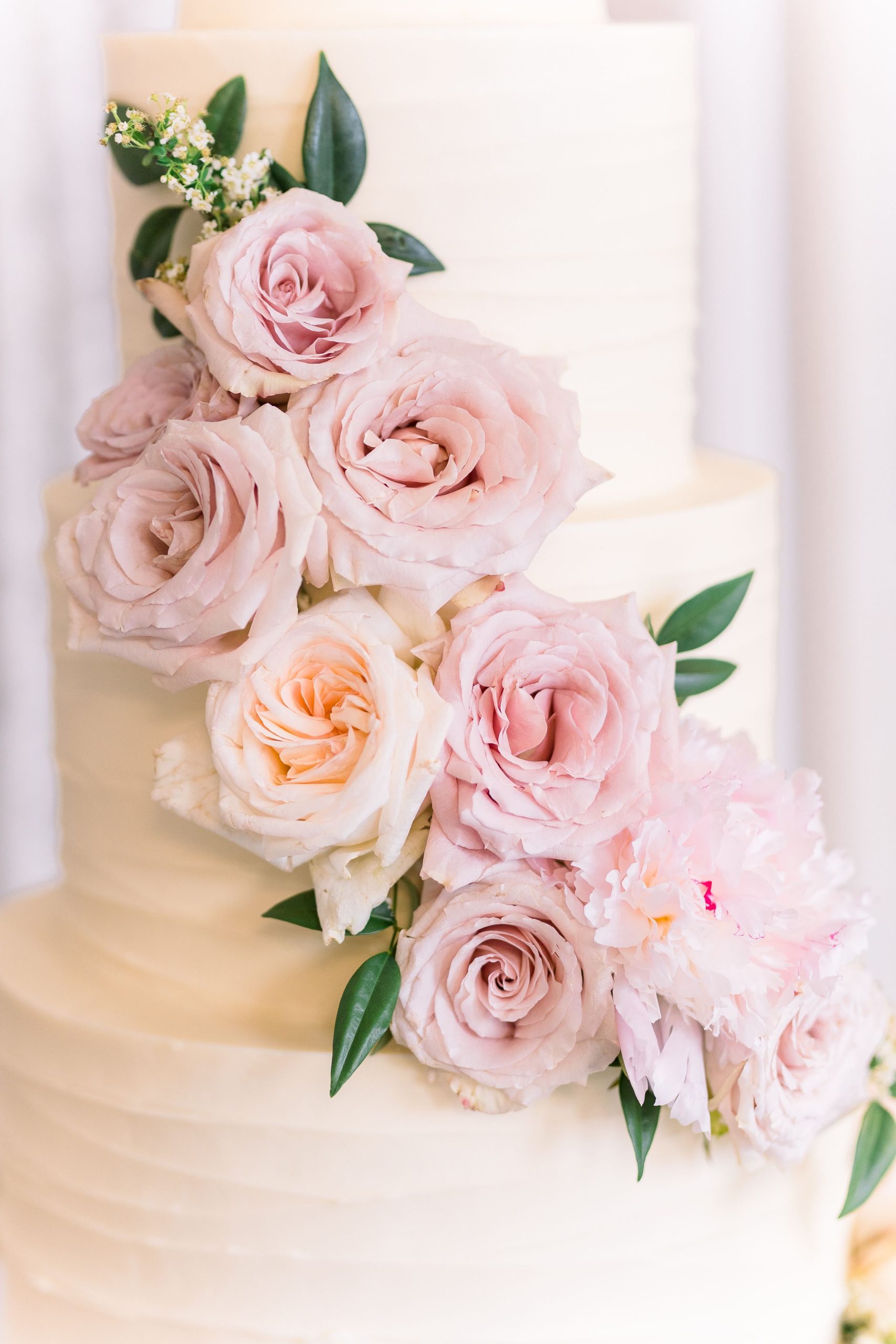 Cake Flowers - Ashland Addison Events