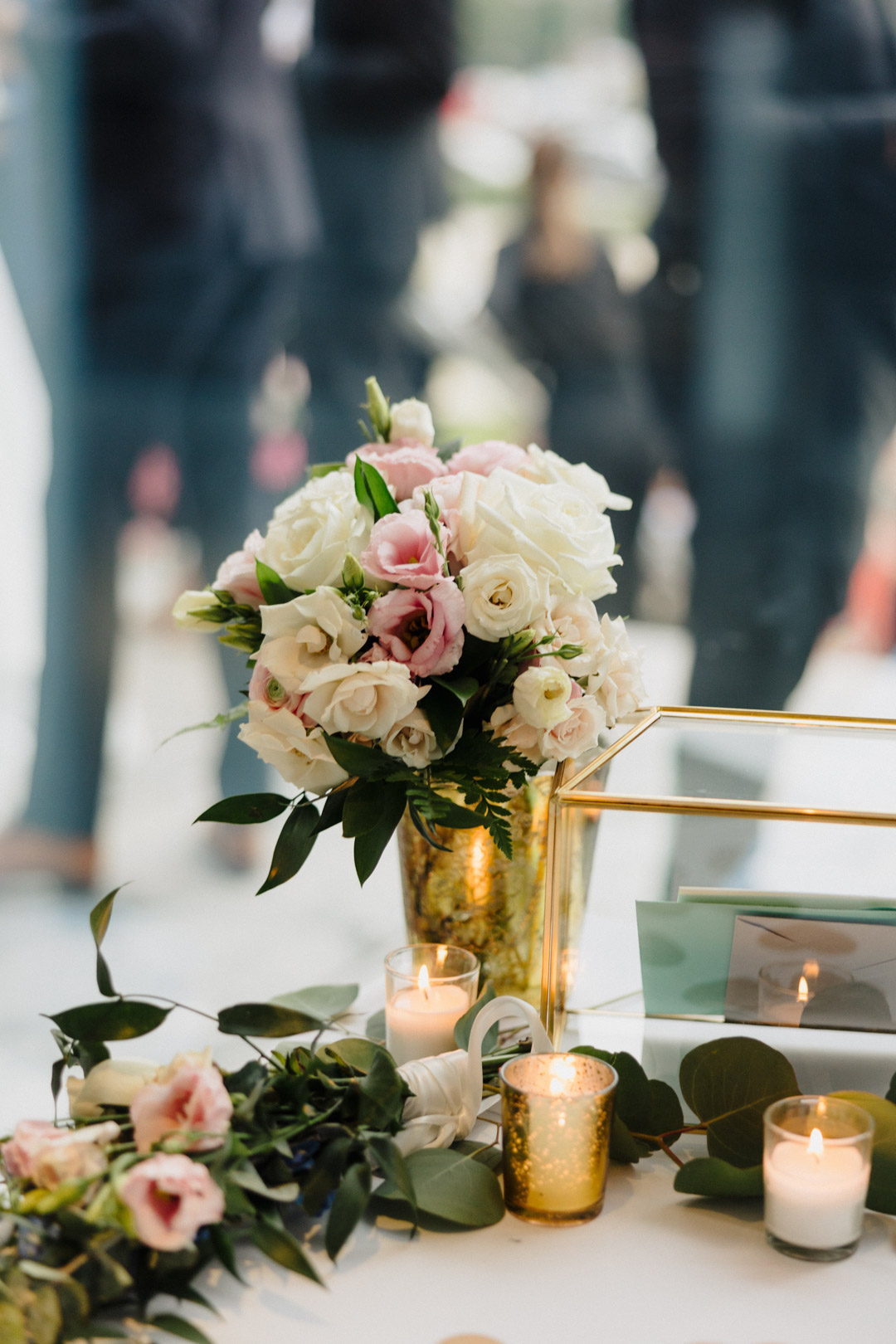 Gift Tables - Ashland Addison Events